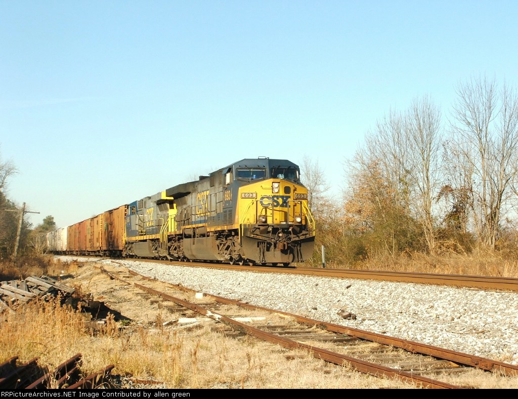 CSX 693
